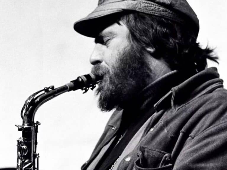 Top 10 Classic Jazz Alto Saxophone Players of All Time - bettersax.com